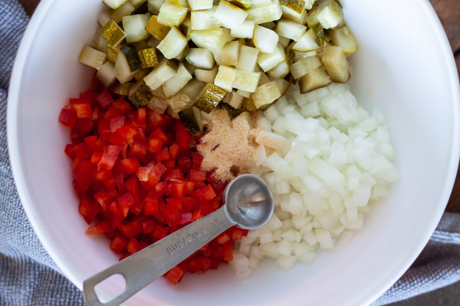 Dill Pickle Pico de Gallo (Pickle Salsa) – Midwexican