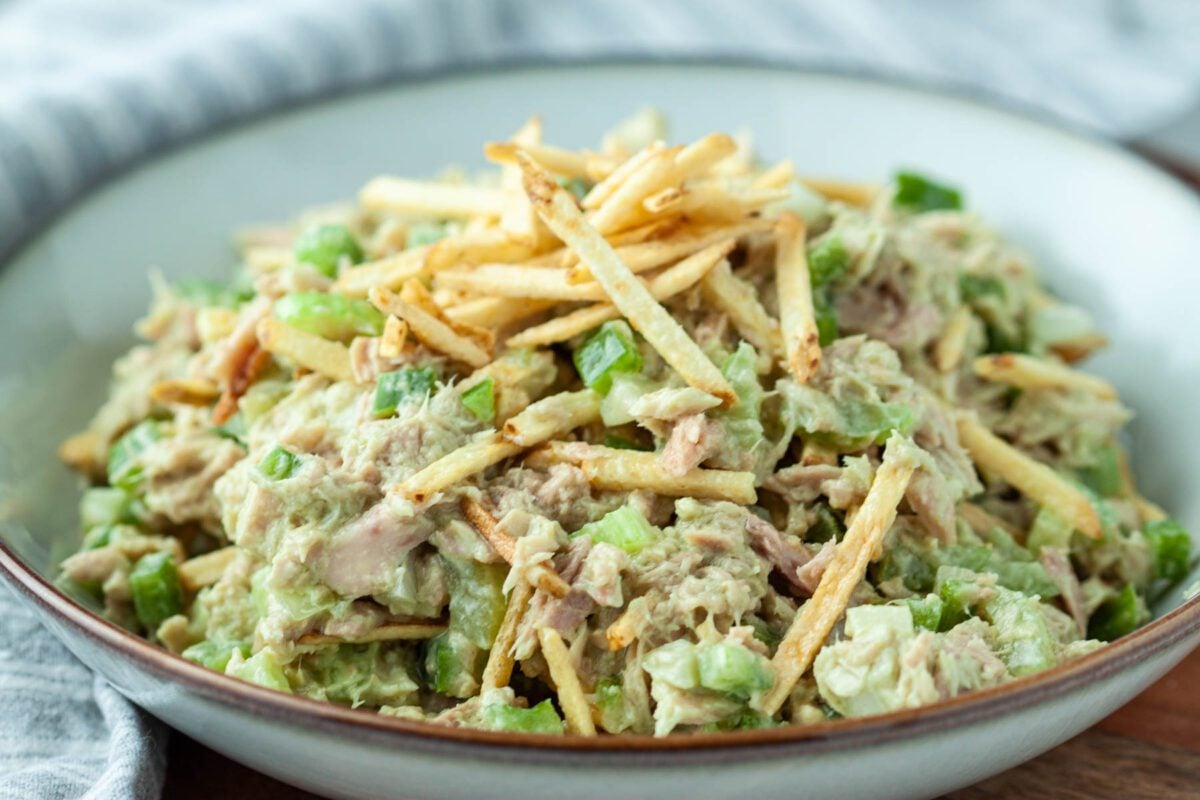 Tuna Salad with Shoestring Potato Sticks – Midwexican